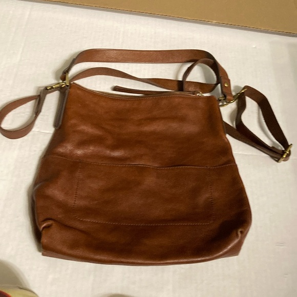 Fossil | Bags | Vintage Fossil Brandy Leather Amelia Hobo Purse ...